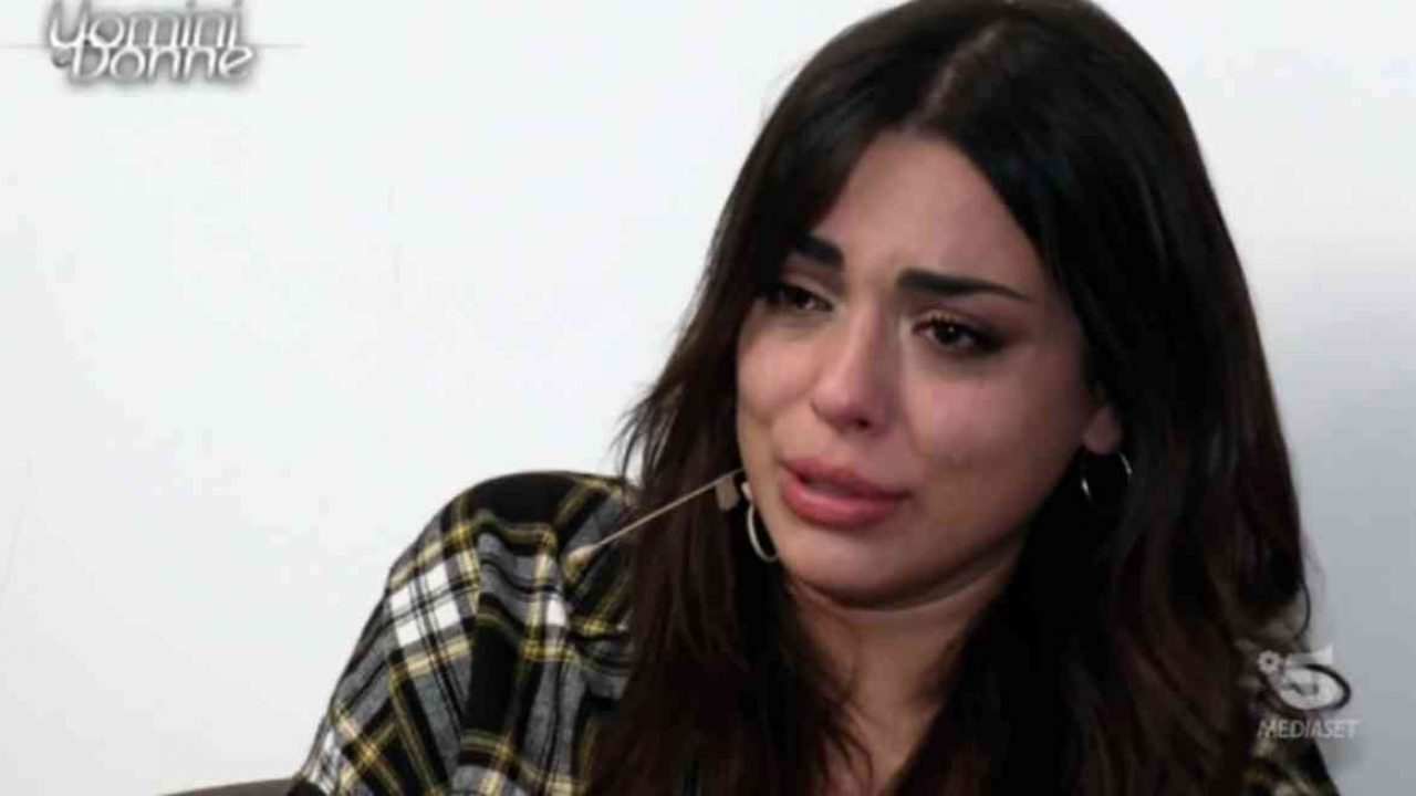 Giulia D'Urso cornuta dopo la scelta | Giulio tradisce dopo Uomini e Donne