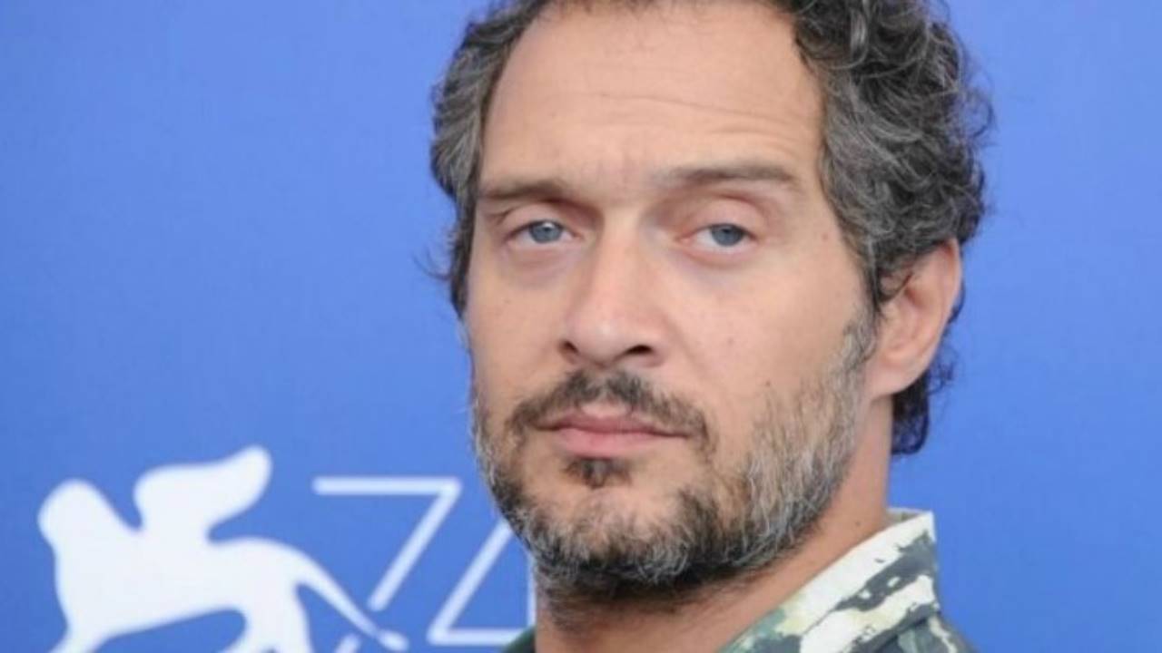 Claudio Santamaria chi è | carriera e vita privata dell'attore italiano