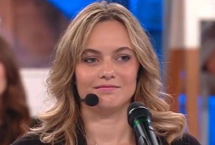 Amici, chi è la cantante lirica Letizia che ha conquistato Maria De ...