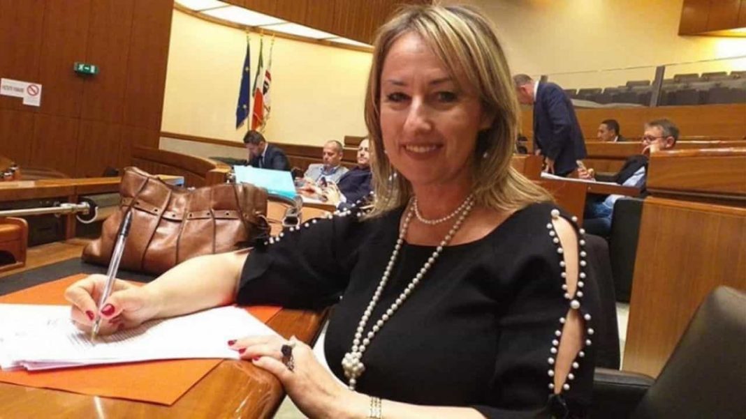 M5s, confermata la sospensione dell'espulsione di Carla Cuccu - MeteoWeek