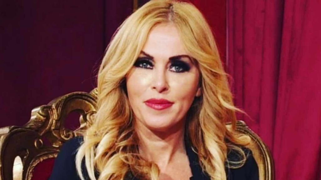 Roberta Bruzzone prima e dopo: com’era e com’è la protagonista di ...
