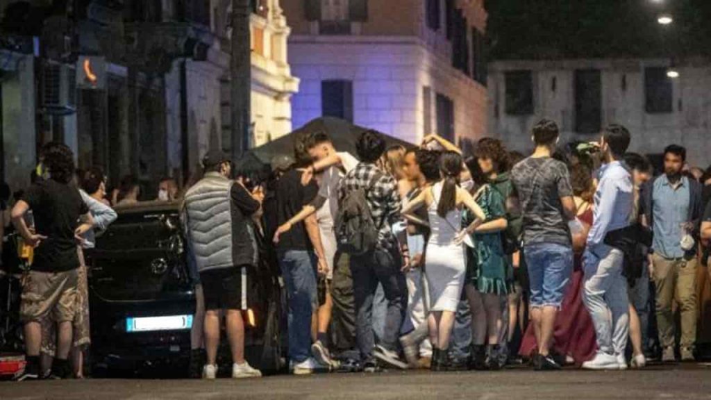 Studente stuprato a Roma, la gang chiamata "le belve della movida": «Lo ...
